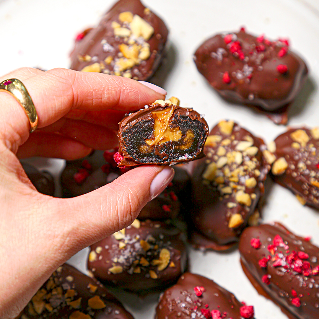 Chocolate-Covered Dates Are a Dessert Win - Misfits Market