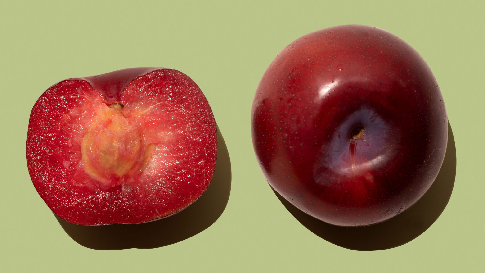 Stone Fruit Varieties & Flavors: A Guide to Peaches, Plums, Apriums ...