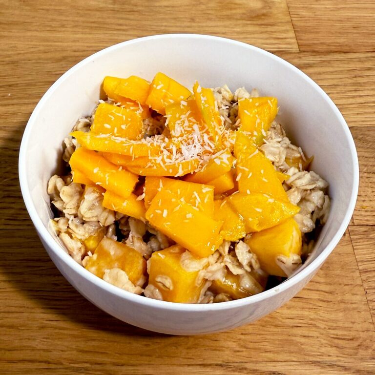 Mango Sticky Oatmeal Recipe - Misfits Market
